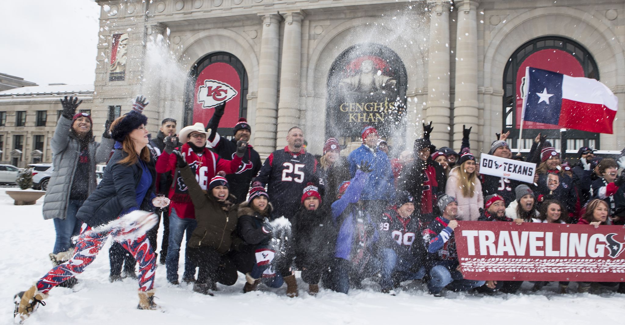 Texans fans rally at Kansas City's Union Station