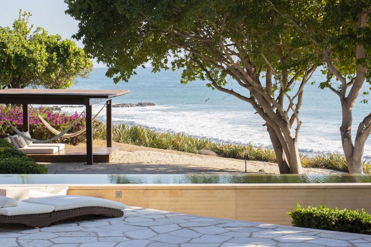 Developer of the iPod selling oceanfront Mexican mansion for $20M