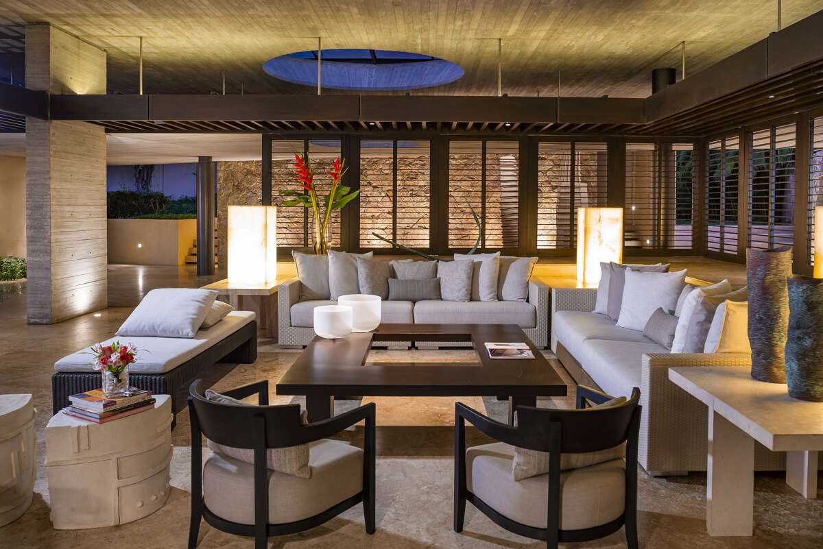 Developer of the iPod selling oceanfront Mexican mansion for $20M
