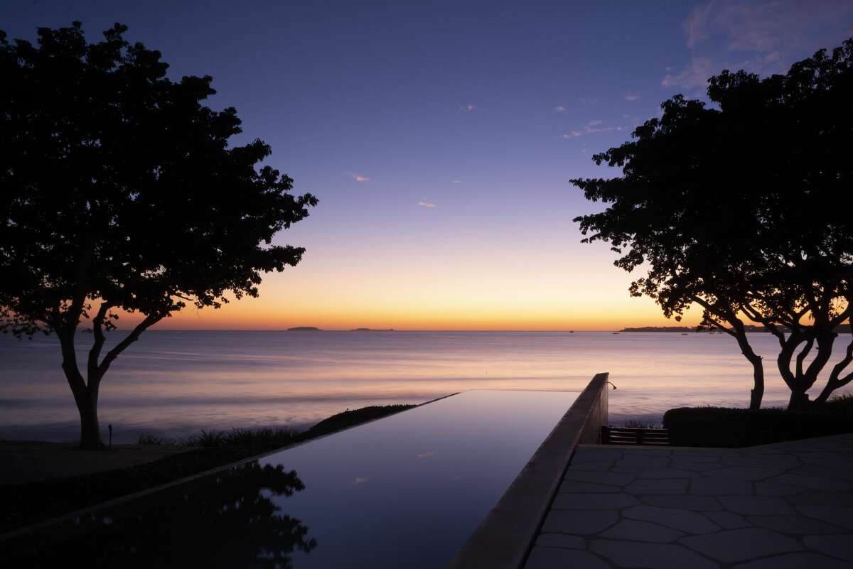 Developer of the iPod selling oceanfront Mexican mansion for $20M