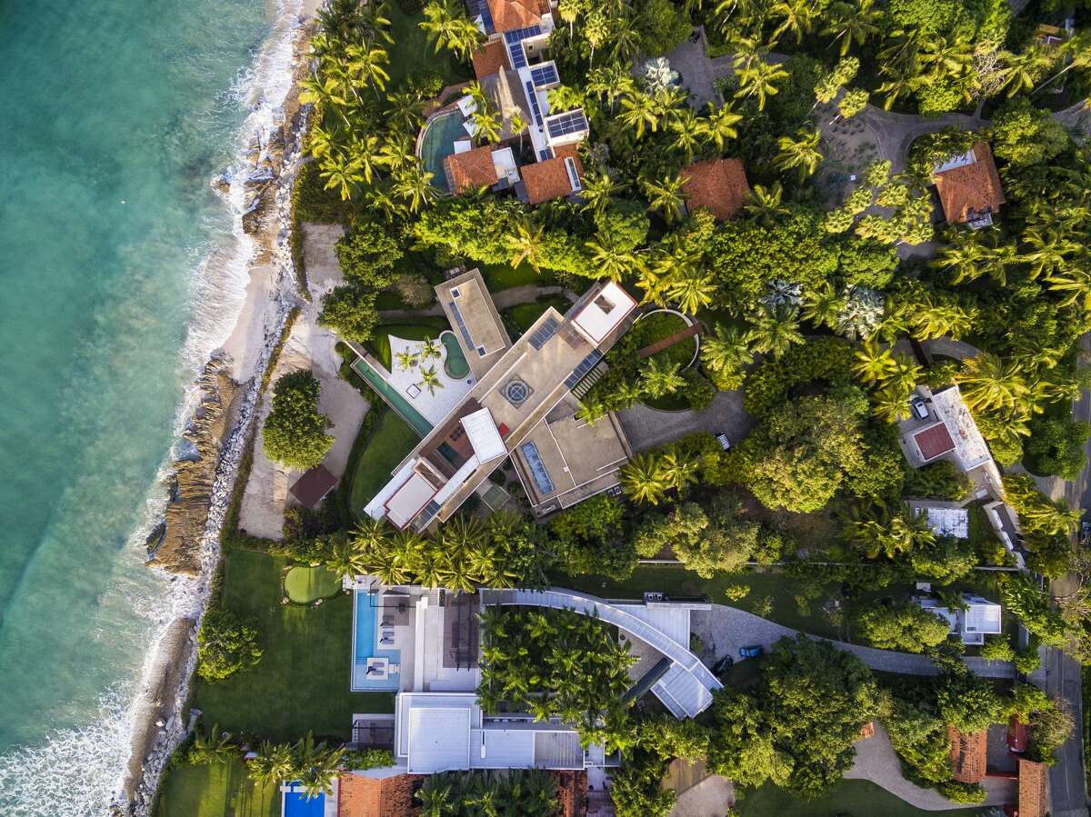 Developer of the iPod selling oceanfront Mexican mansion for $20M