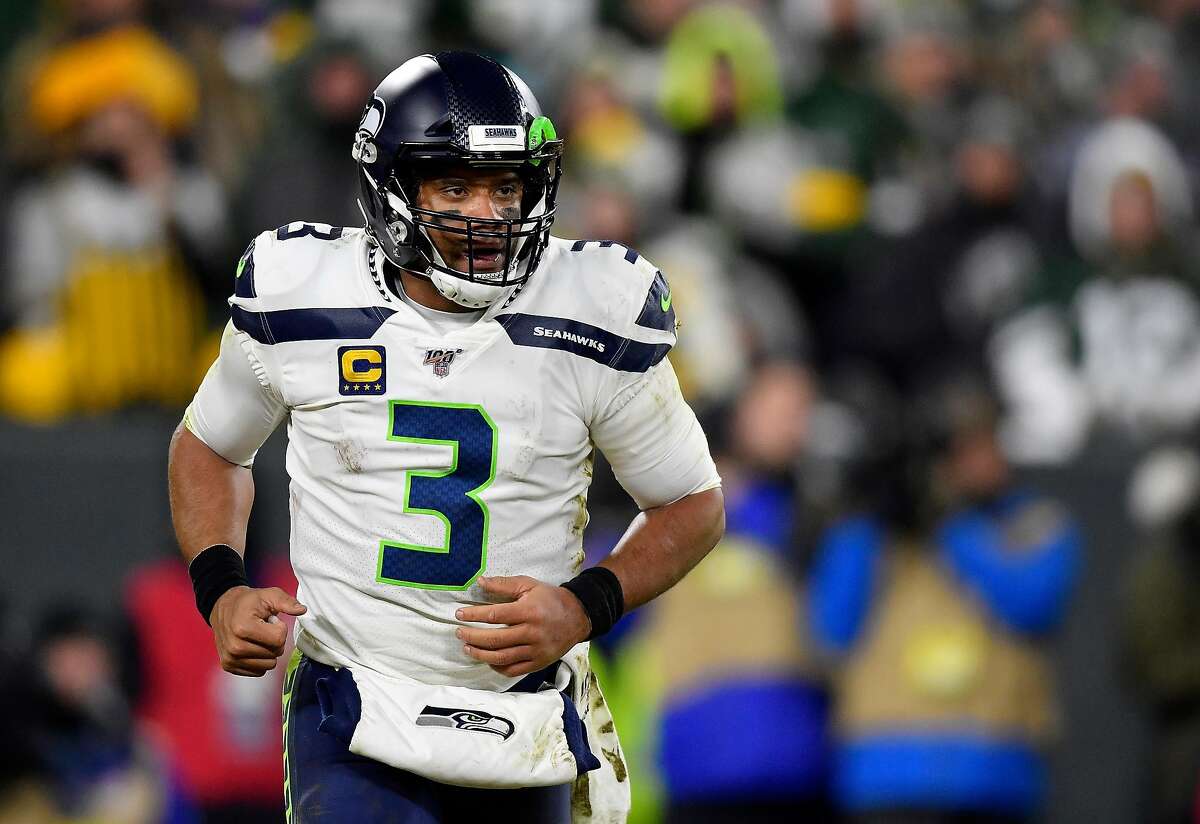 Mother of Seattle Seahawks QB Russell Wilson helping to build field ...