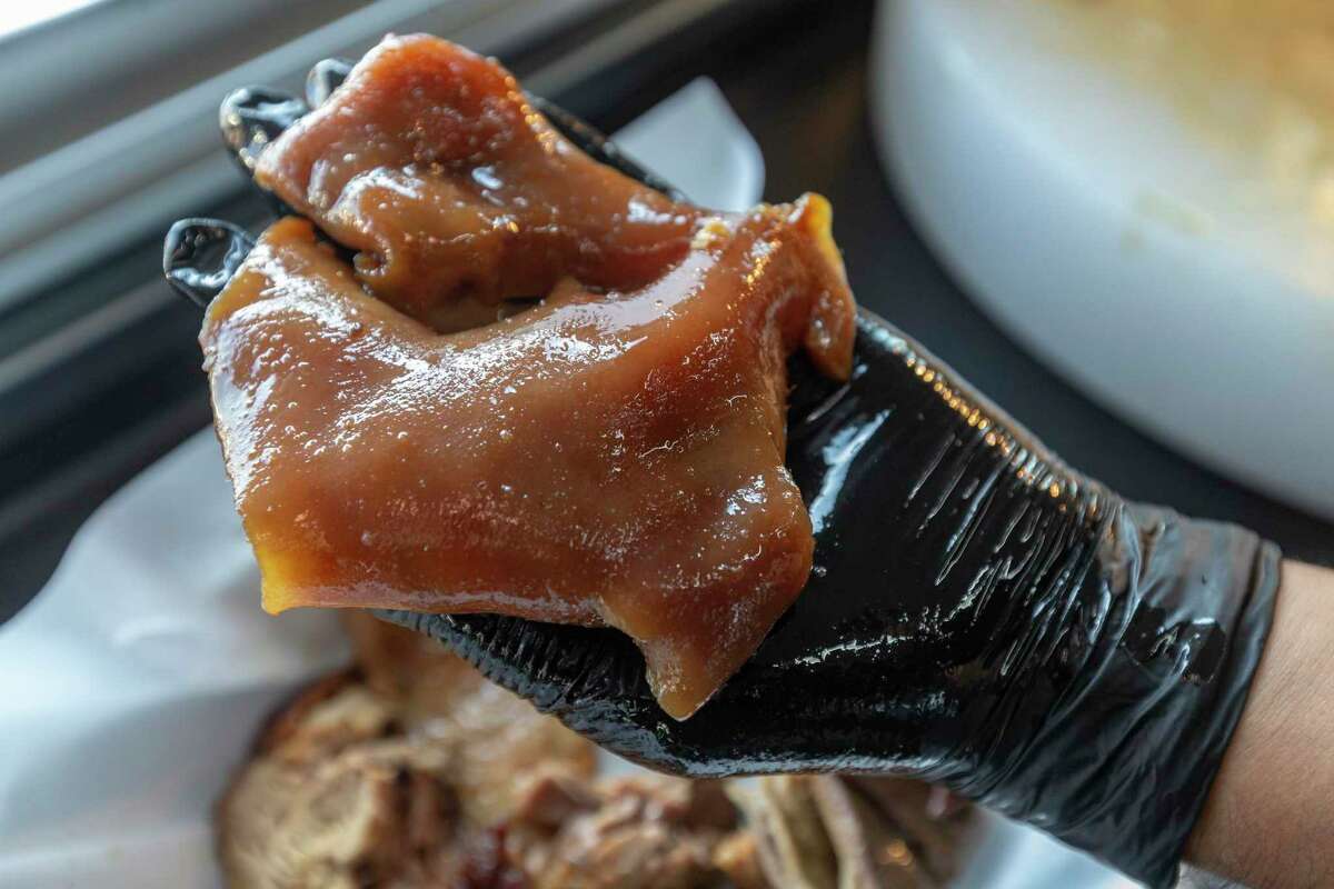 Chuck’s Food Shack: New famed carnitas food truck Carnitas Don Raúl ...