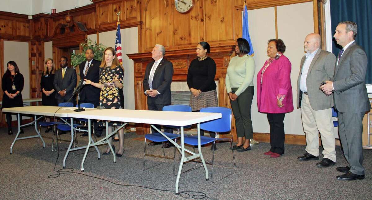 Census count ‘critical’ for Connecticut funding, Lt. Gov. says