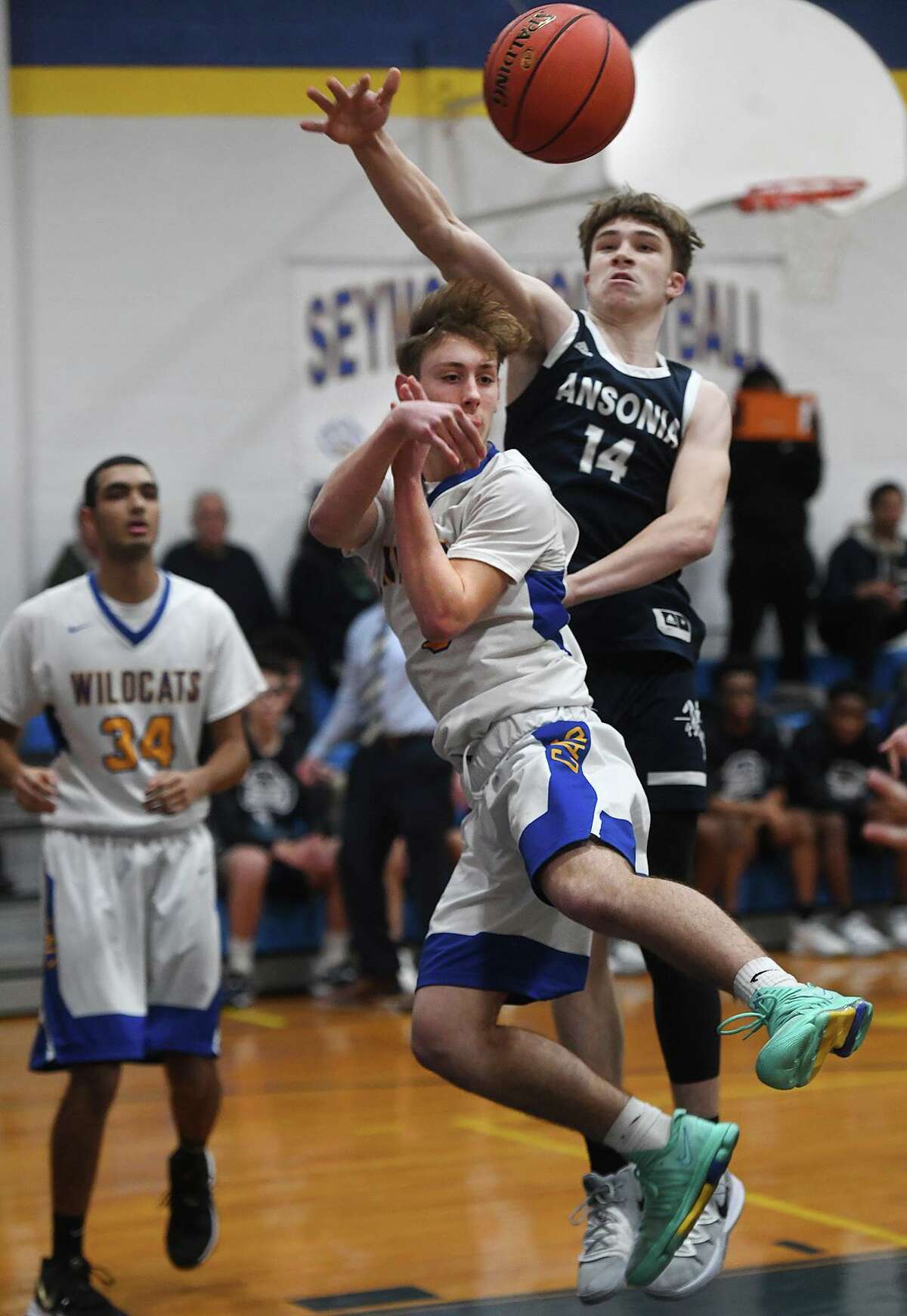 Seymour pulls away from Ansonia