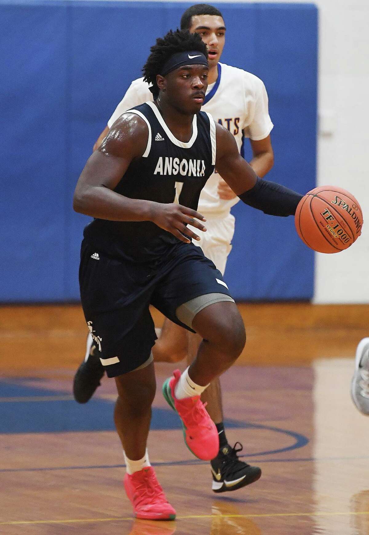Seymour pulls away from Ansonia
