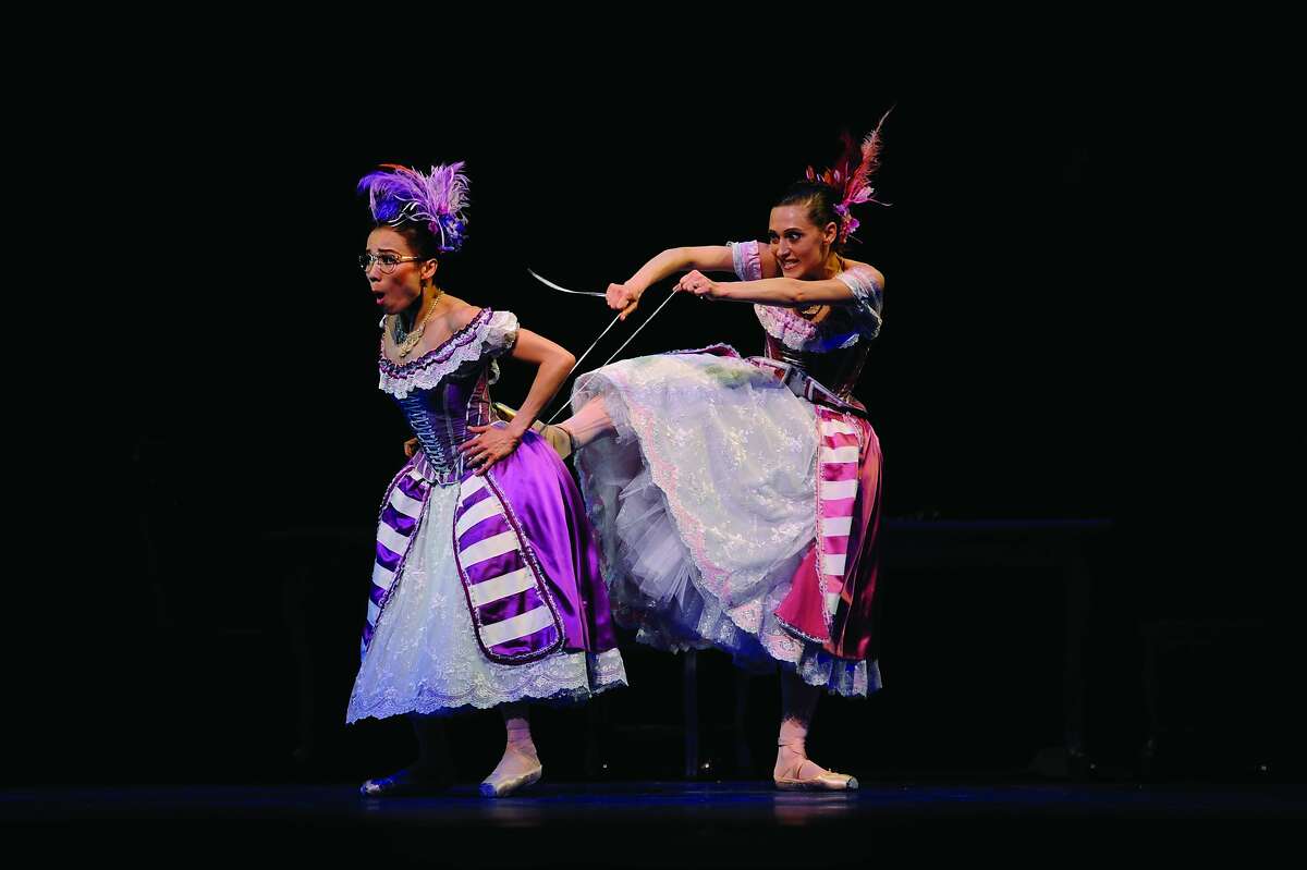 SF Ballet’s opening gala attracts glamorous, joyful crowd to City Hall
