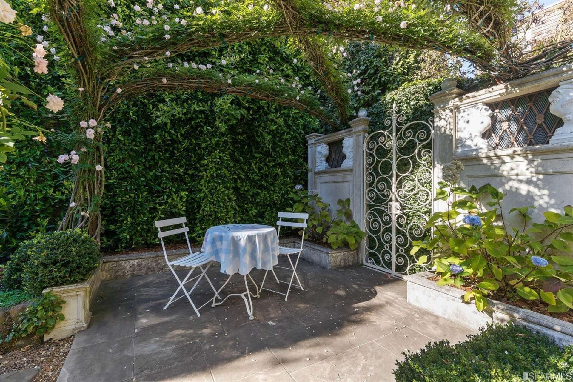Rare Russian Hill oasis—complete with a garden gate to nowhere—asks $4 ...