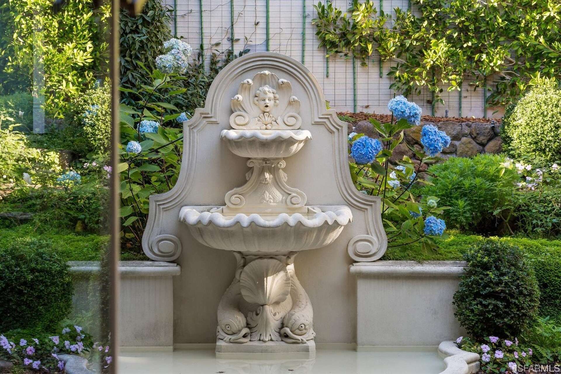 Rare Russian Hill oasis—complete with a garden gate to nowhere—asks $4 ...