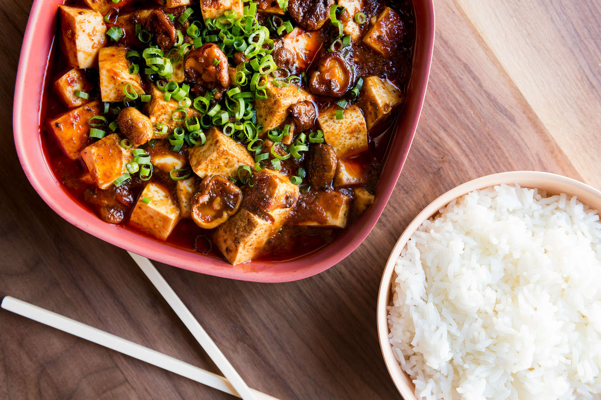 Chef Brandon Jew's newest San Francisco restaurant, Mamahuhu, pays ...