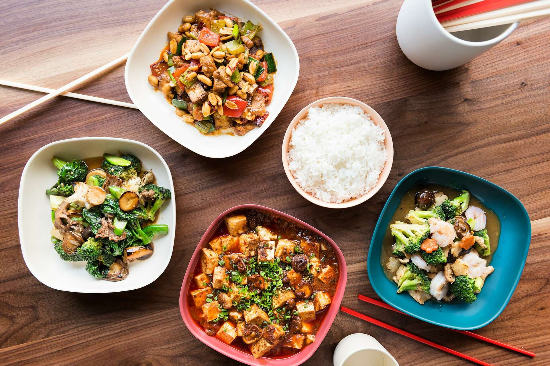 Chef Brandon Jew's newest San Francisco restaurant, Mamahuhu, pays ...