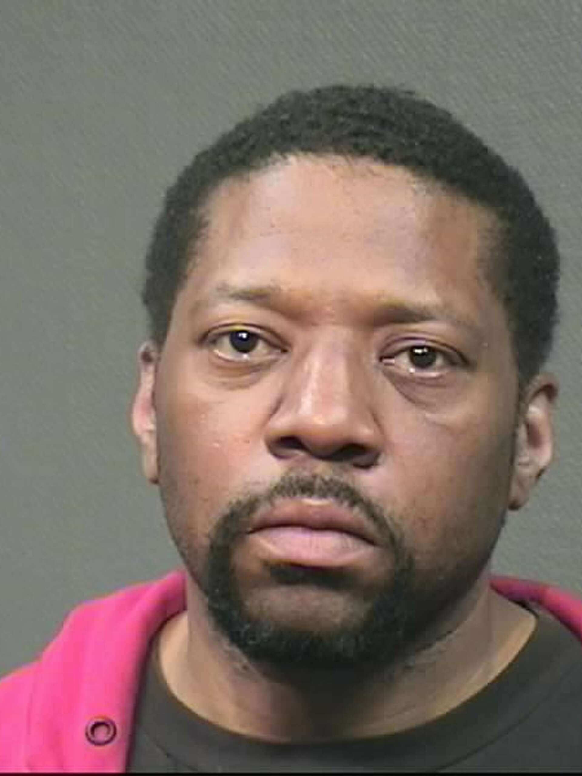 Man shot by undercover Houston police officer was asking to wash car ...