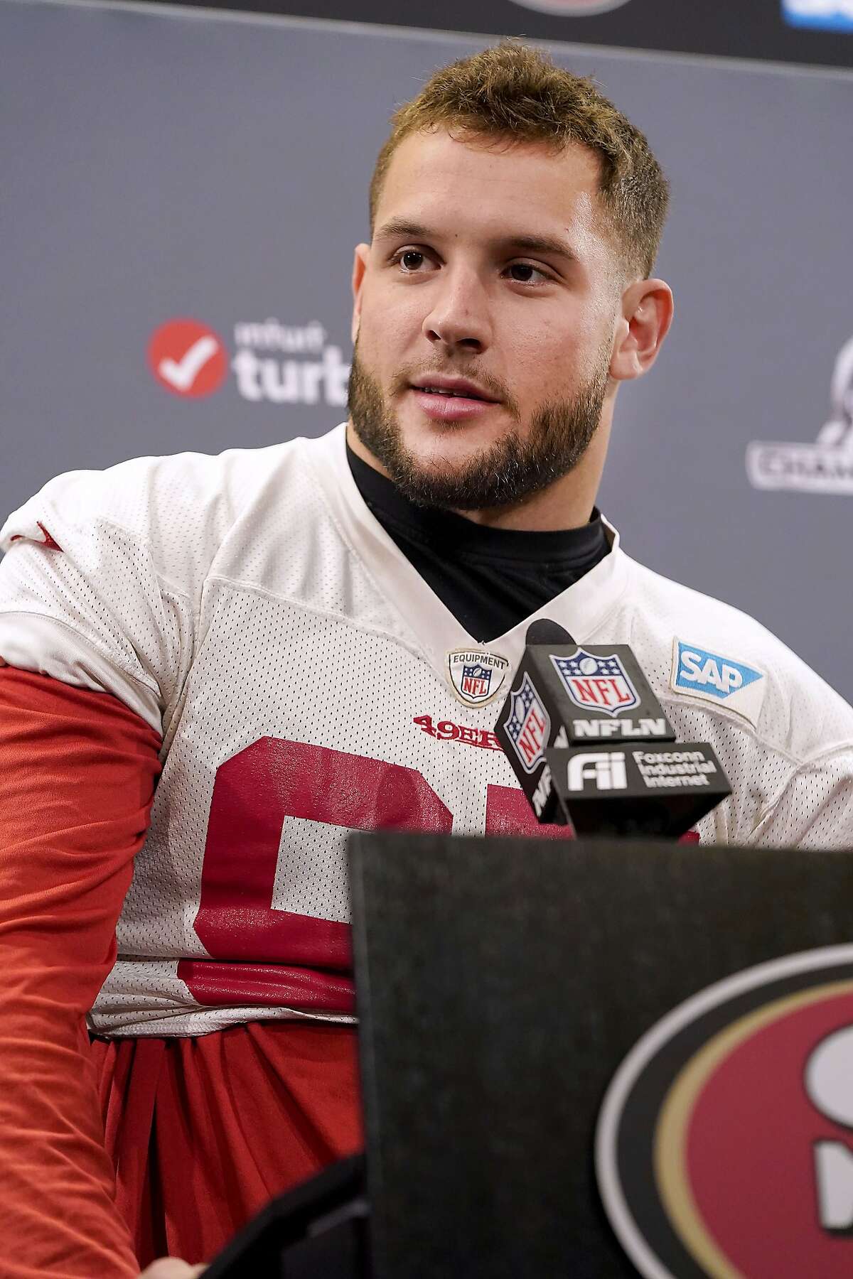 49ers’ Nick Bosa finds cousin Jake Kumerow standing between him and ...