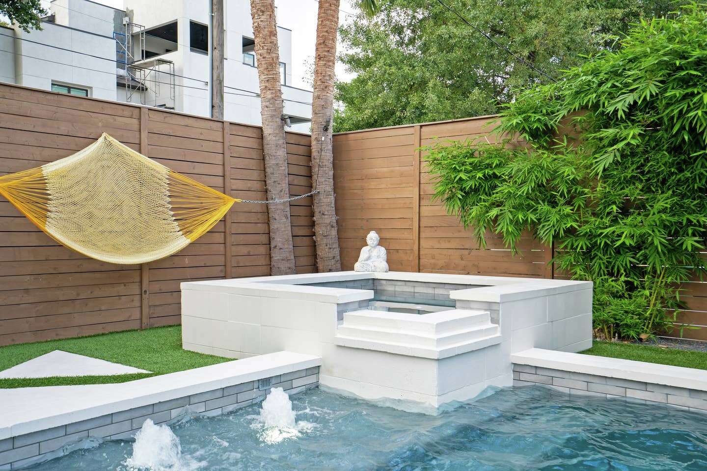 Houston's coolest Airbnb rentals offer amazing getaways without leaving ...