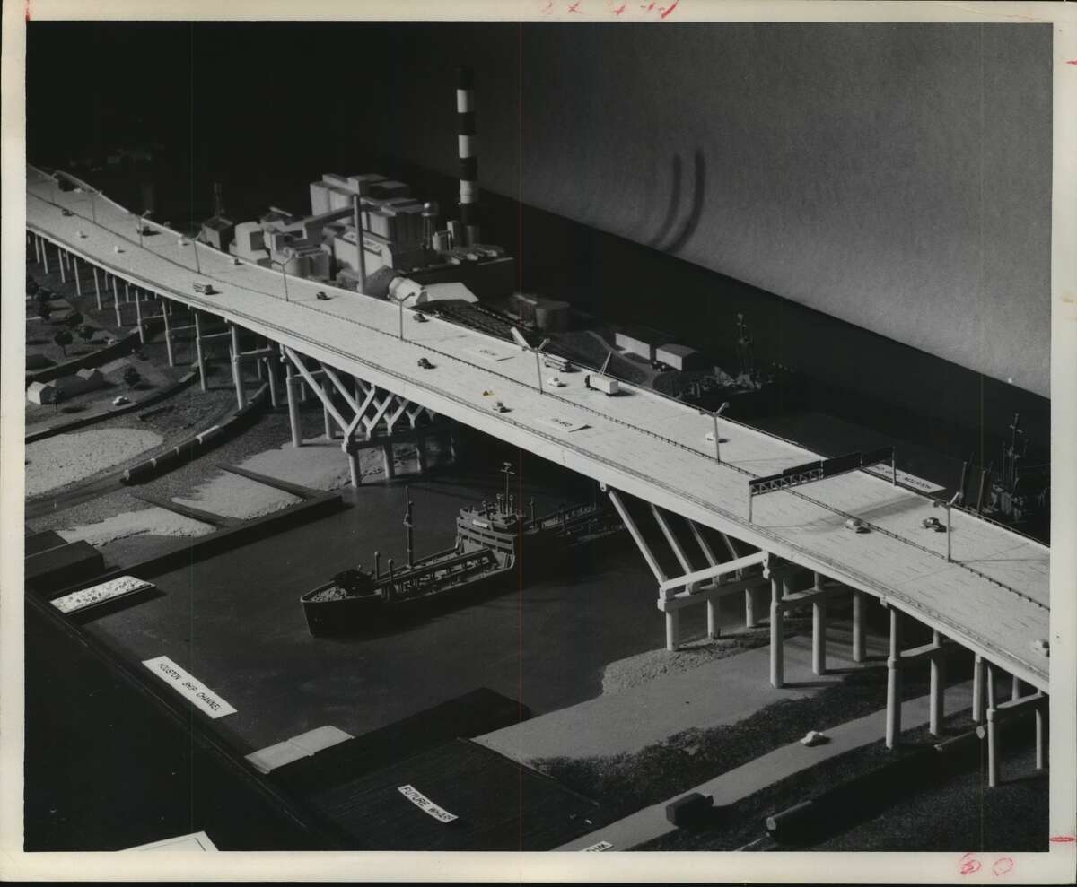 Before and after: How Houston’s 610 Loop looked in the 60s and 70 vs. now