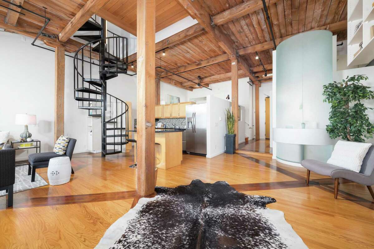 Live/work lofts blend form, function