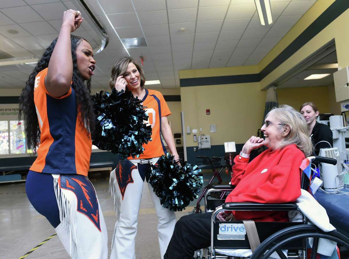 Walter Camp Football Foundation honors Hall of Famer to be Gil Brandt