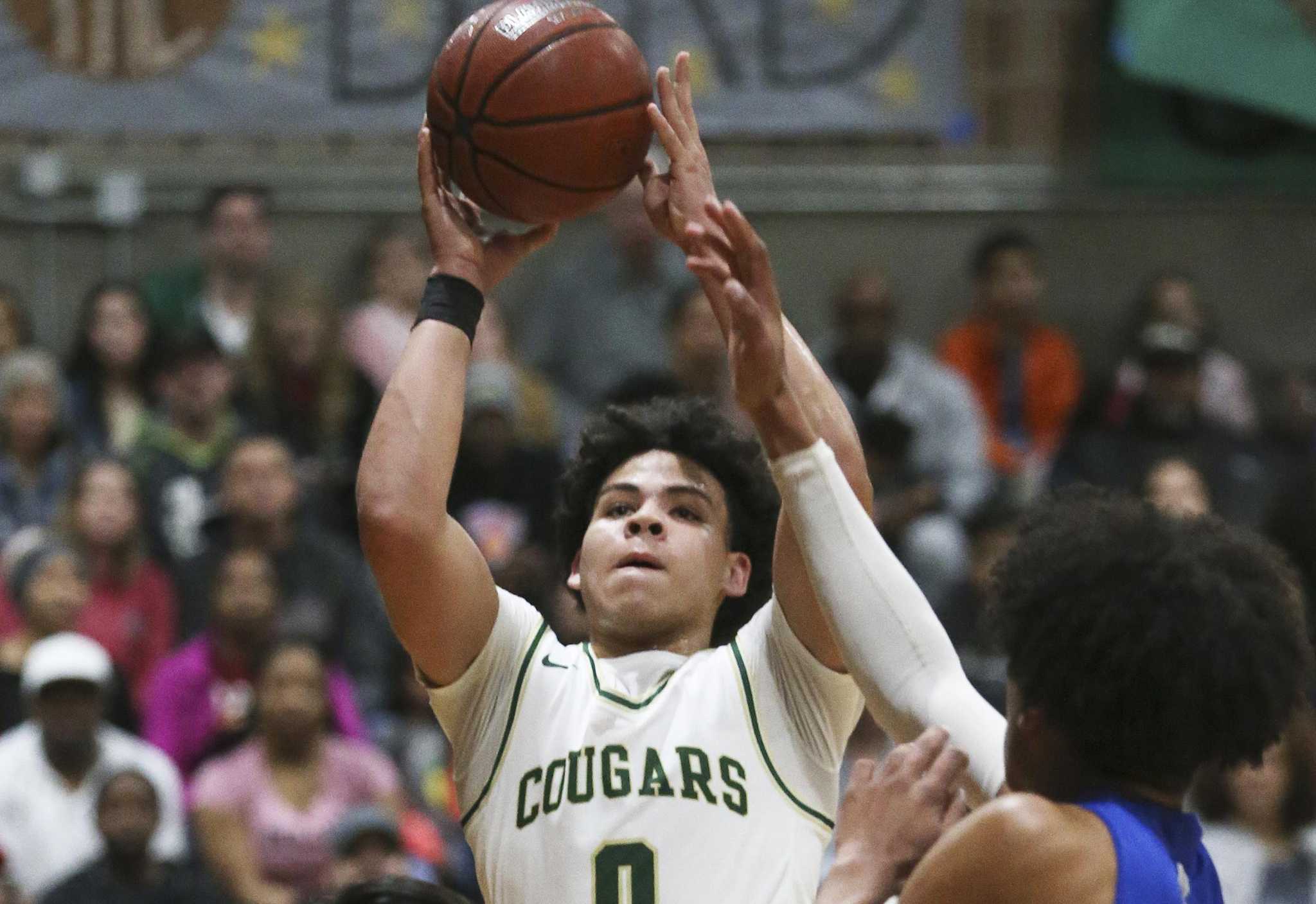 Cole rides big second half to win in 26-3A opener