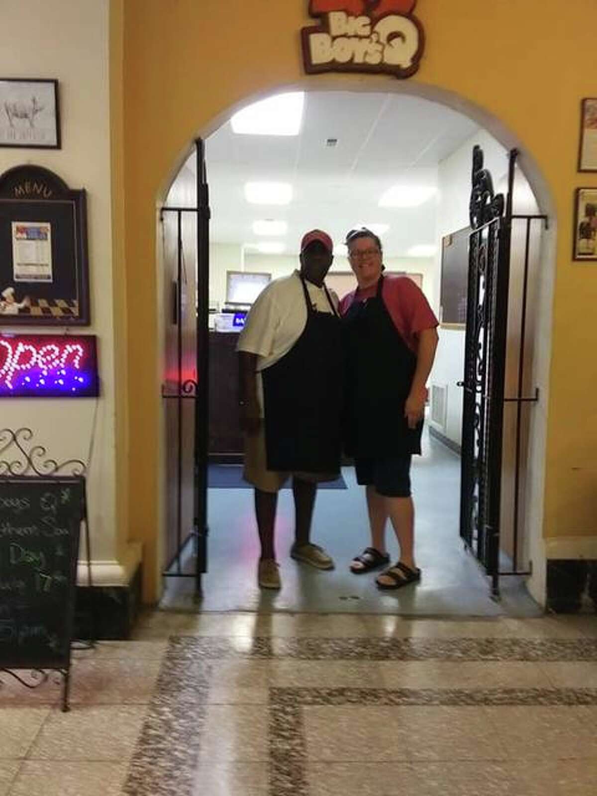 Alton’s Big Boy’s Q reopens after owner’s health scare, GoFundMe page ...