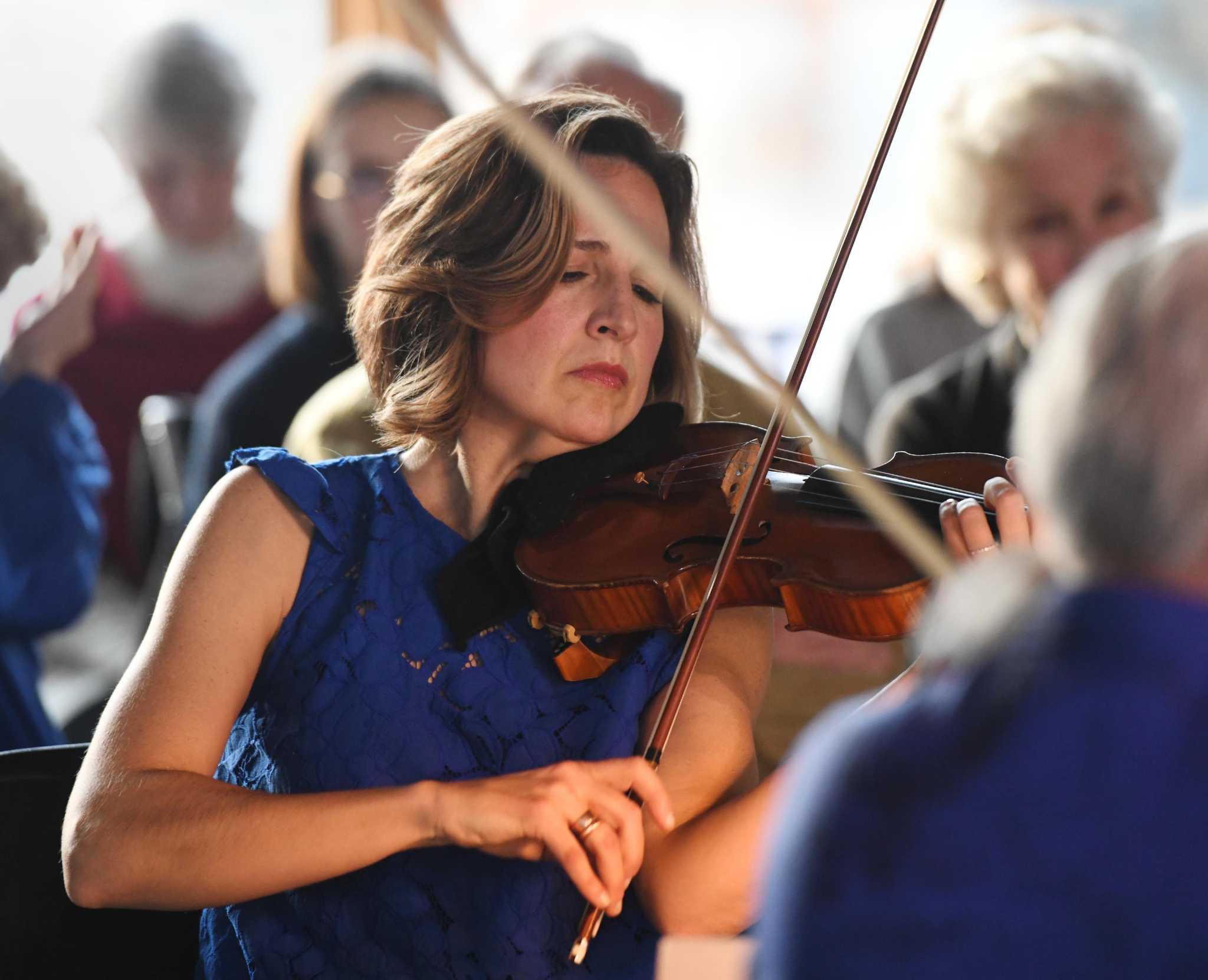 Stamford Symphony strings perform Beethoven