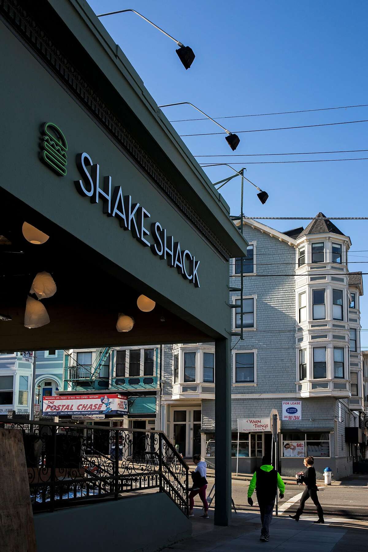 Shake Shack signals change in San Francisco