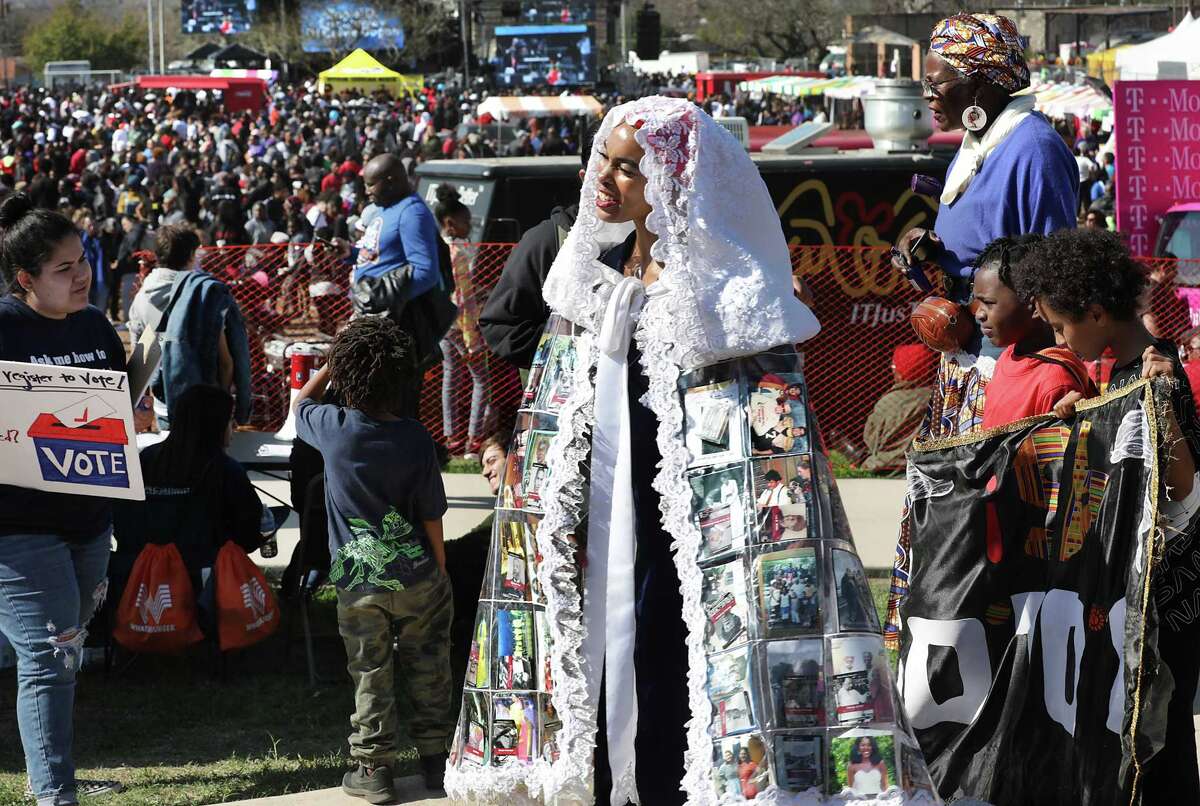 From Girl Scouts to Buffalo Soldiers, tens of thousands honor Martin ...