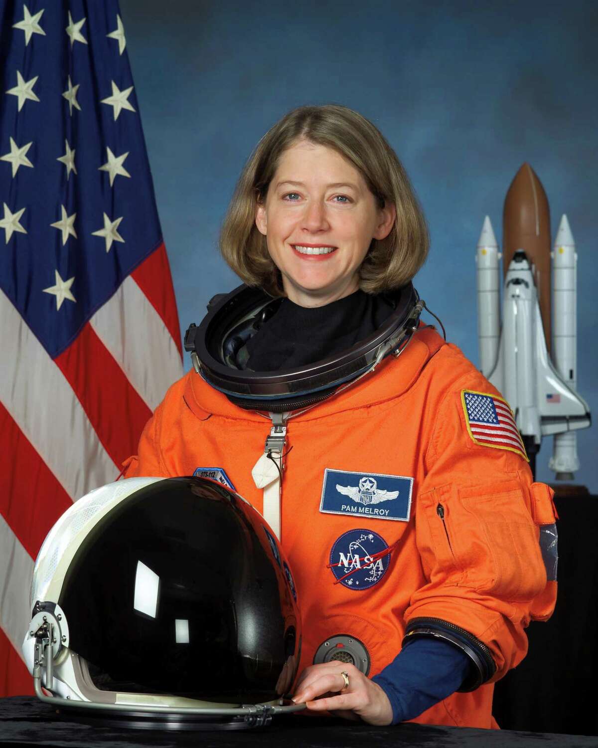 Record-breaking astronauts among inductees to hall of fame