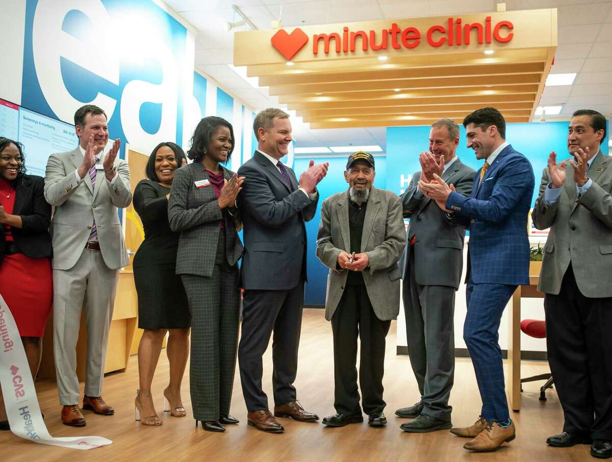 CVS, Walgreens aggressively move into delivery of health care services