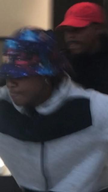 Watch thieves rob Jared Vault in Katy Mills Mall