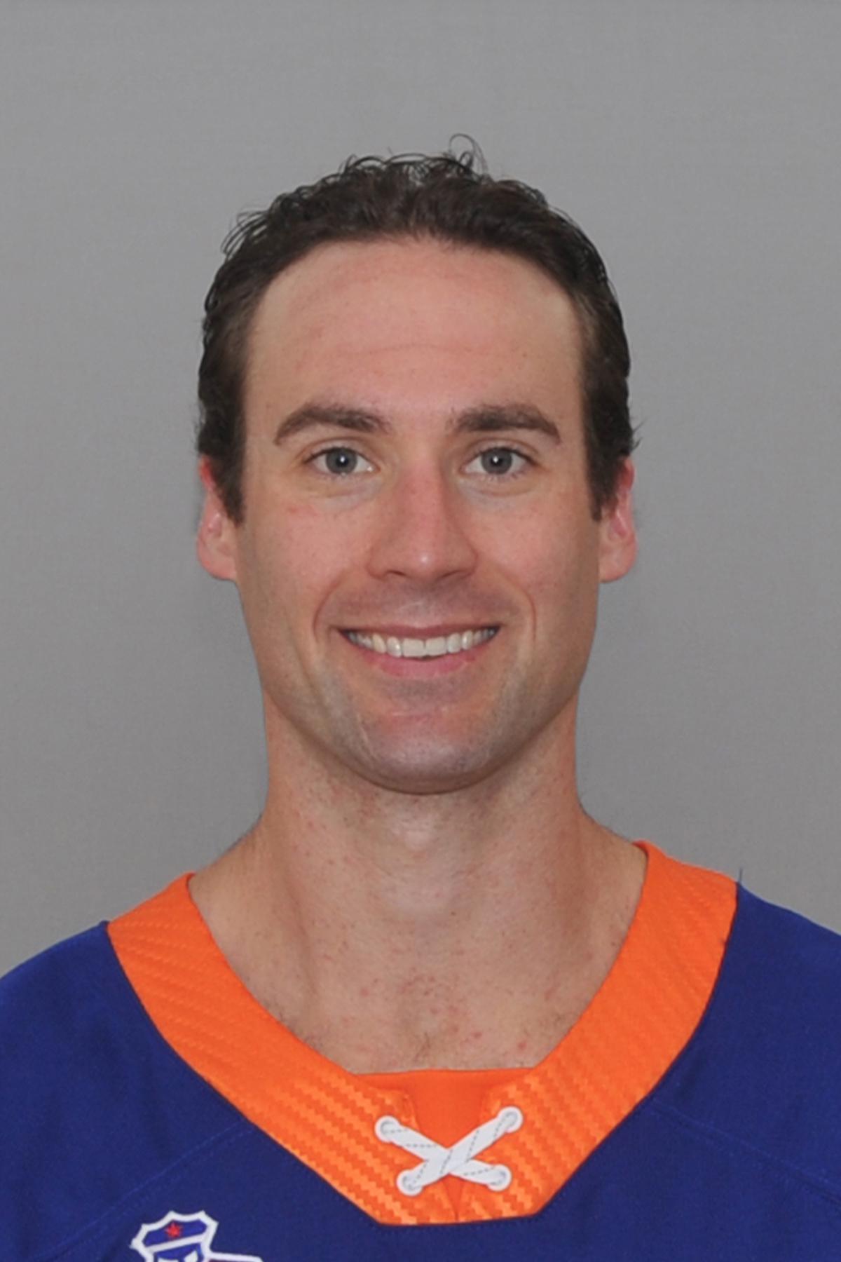 New father McDonald returns as Sound Tigers leader