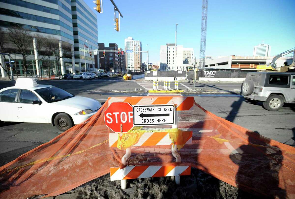 Grant seeks to teach Stamford pedestrians how to cross safely