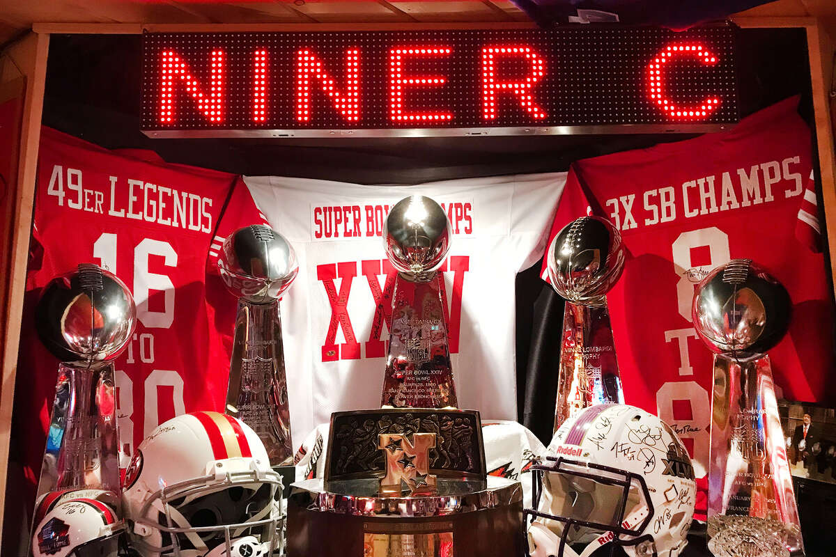 This is the most legendary 49ers 'man cave' in America
