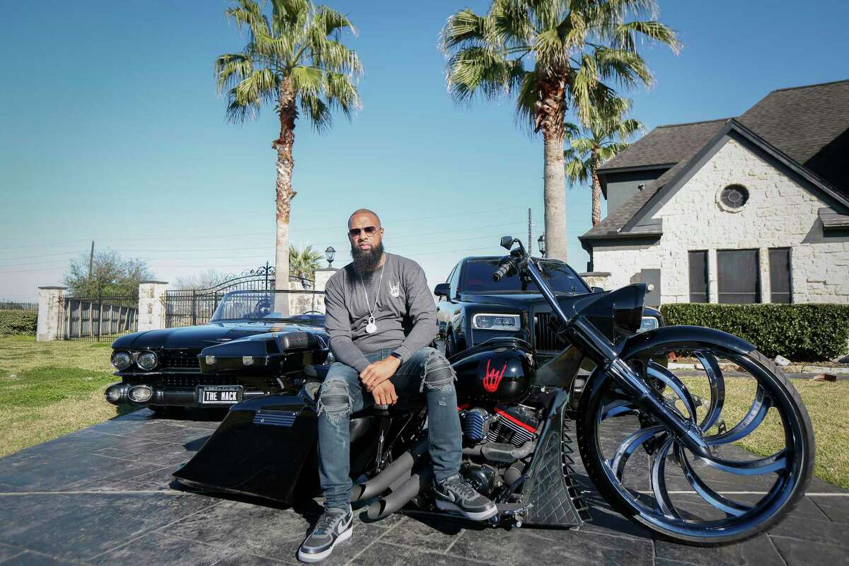 Take a look at Houston rapper Slim Thug's $1M car collection
