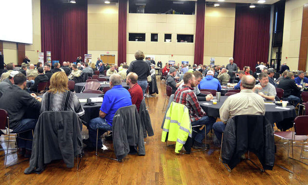 Safety conference draws big crowd at SIUE