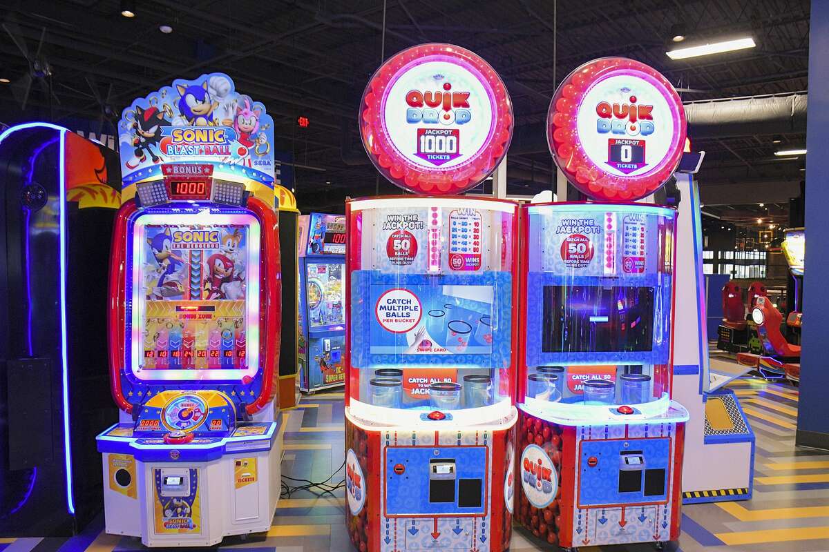 Main Event acquired by Dave & Buster's for $835M