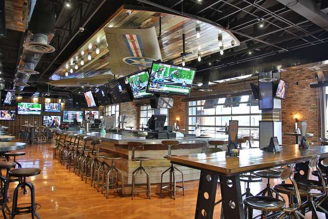 RCI Hospitality leaders step down after indictment