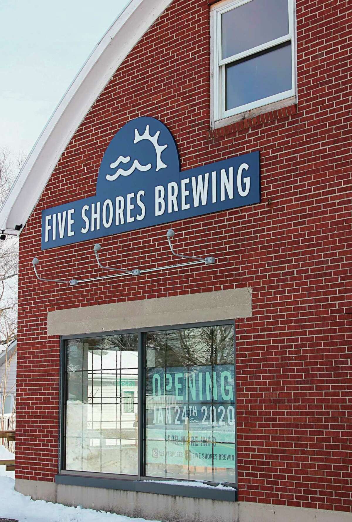 Five Shores opens for business