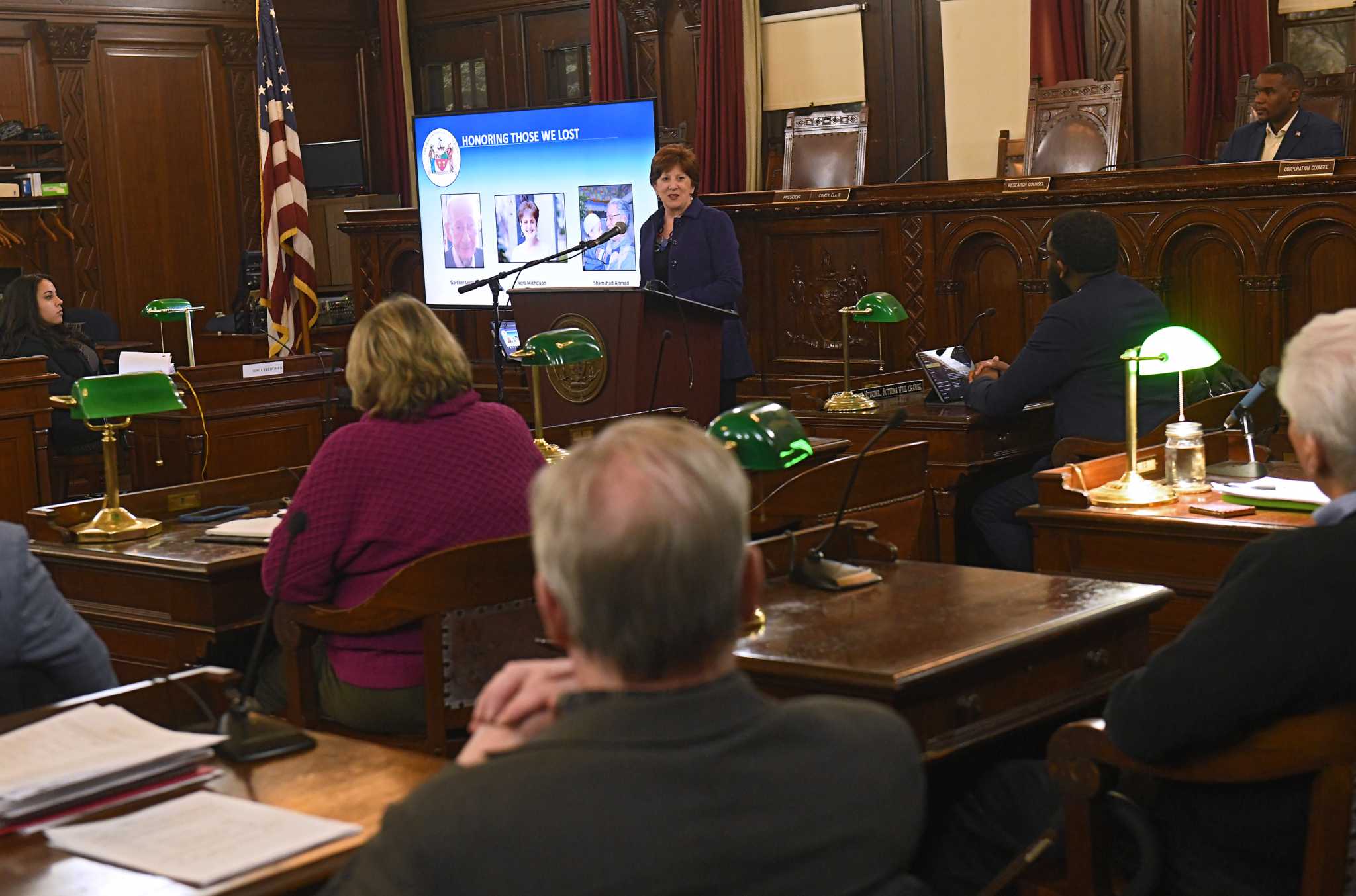 Albany council votes again to restrict blood plasma centers