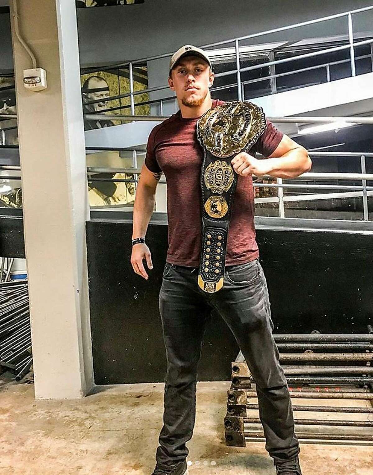49ers’ George Kittle vs. Rob Gronkowski in the wrestling ring? It could ...