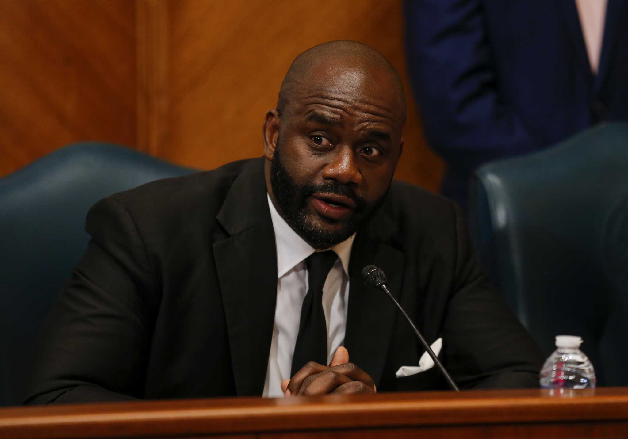 Ongoing District B dispute, Texas Constitution put Jerry Davis in ...