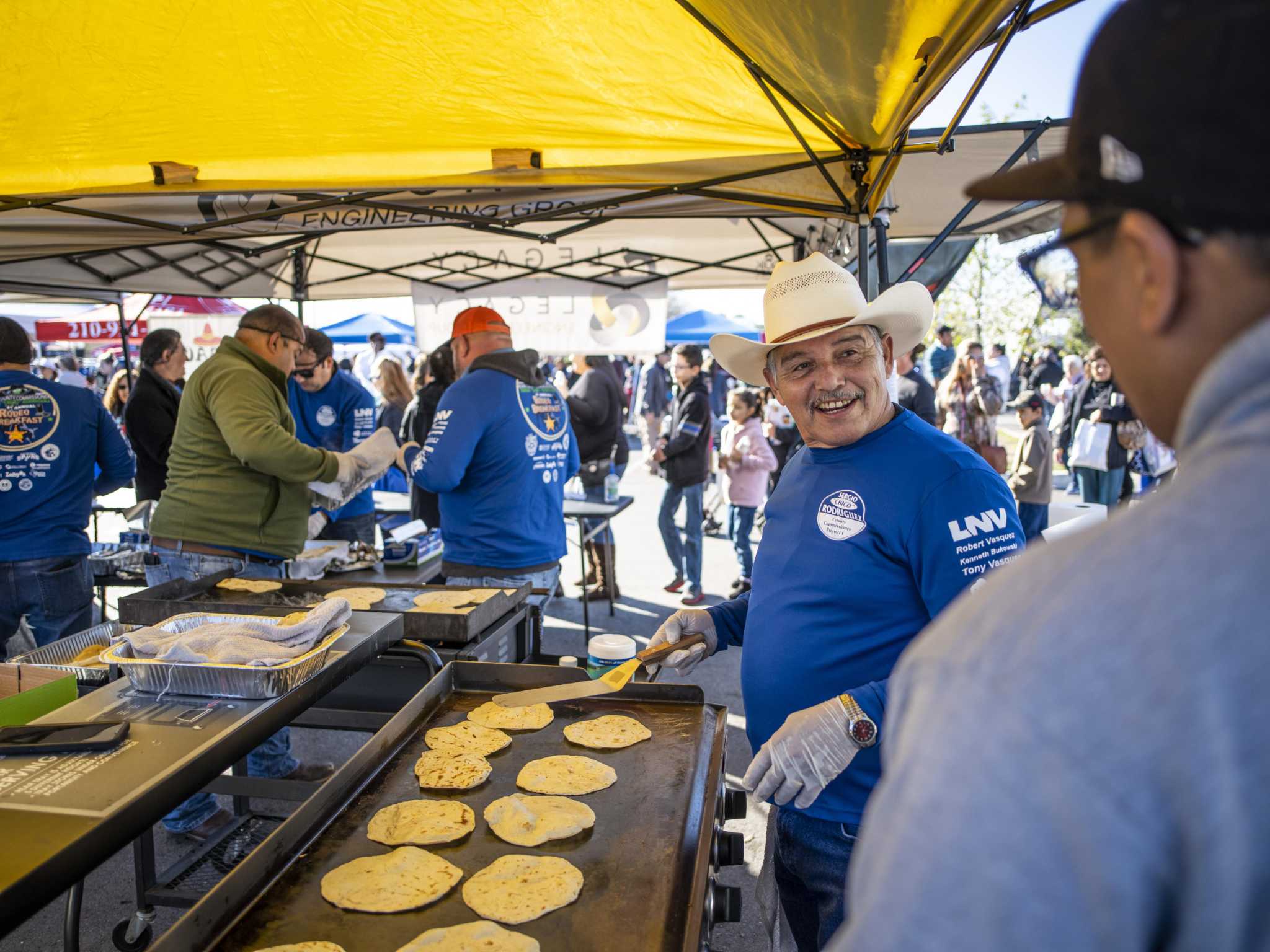 Crowds gather for annual South Side Rodeo Breakfast