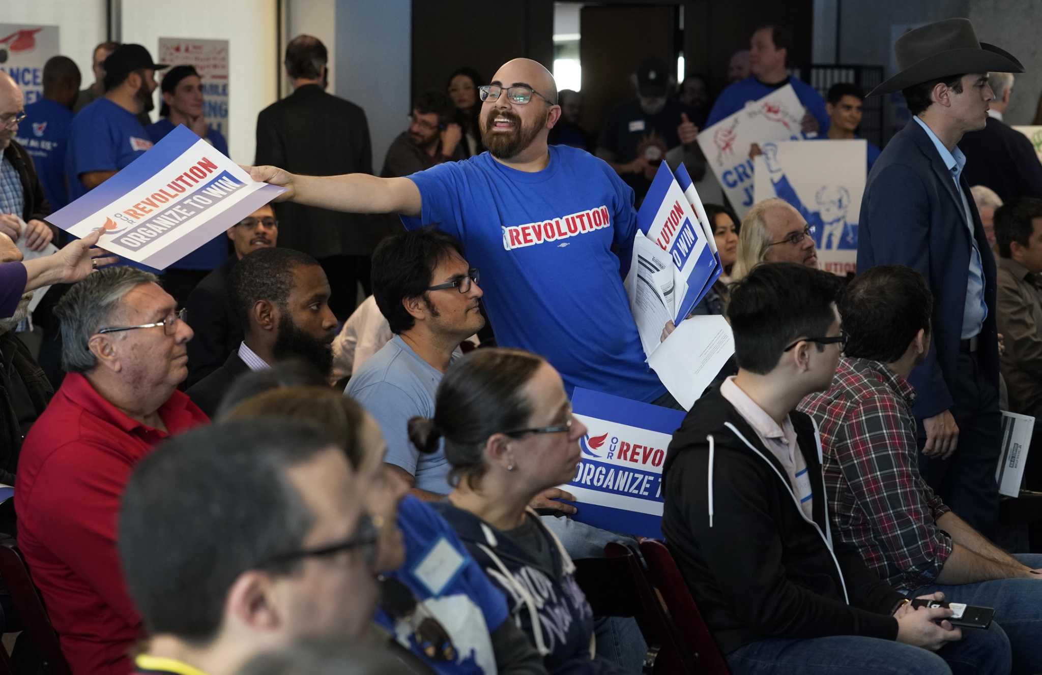 Houston progressives rally for Sanders; liberal causes
