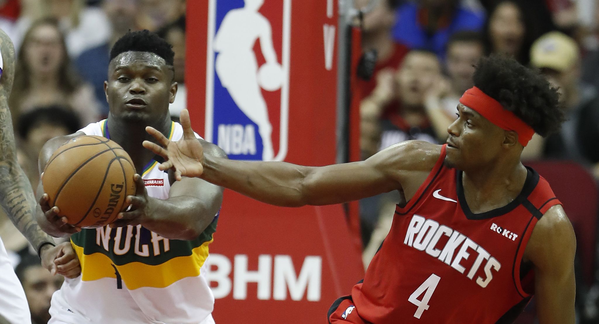 Pelicans' Zion Williamson impresses Rockets
