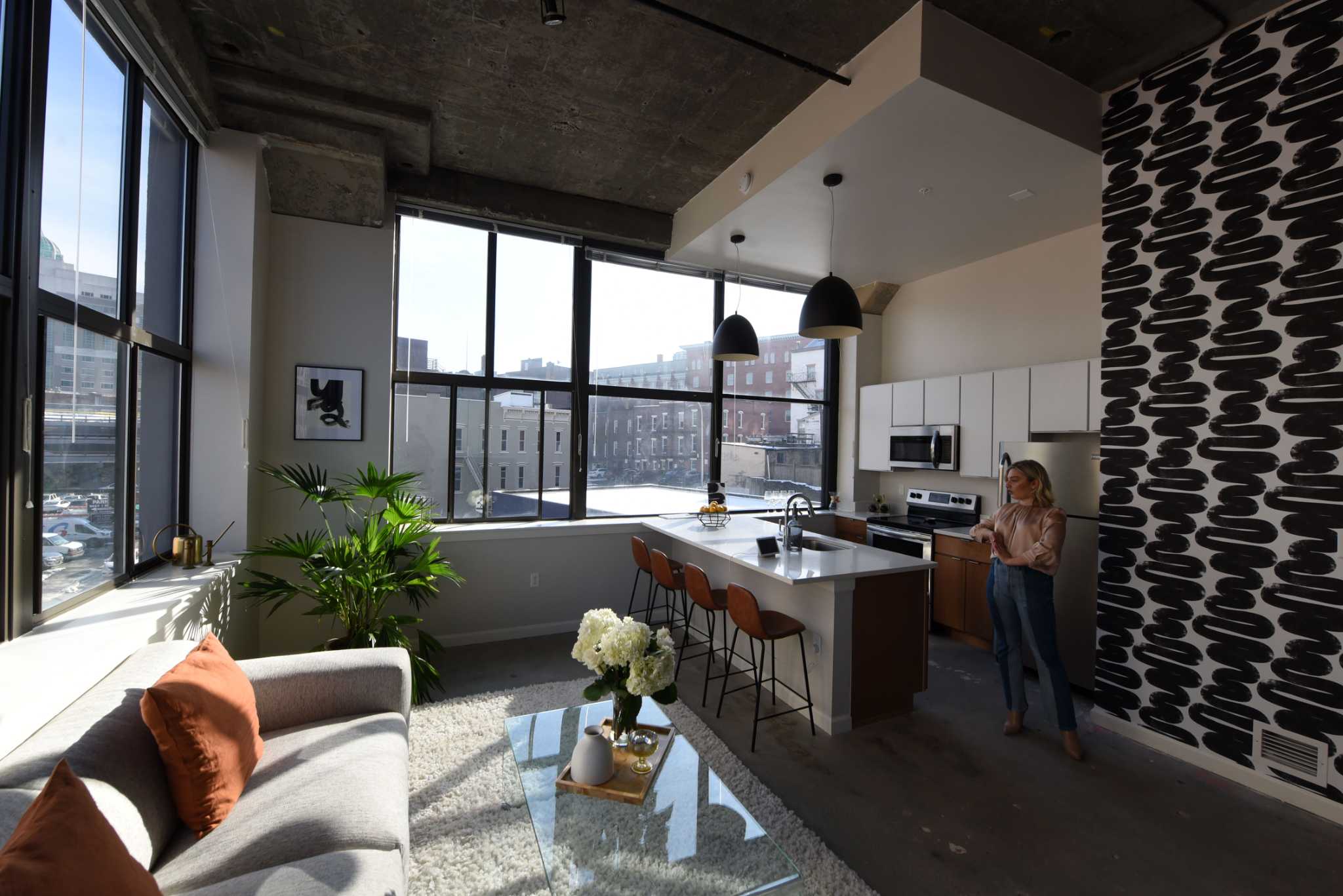 Space in old newspaper building brings decorating opportunity