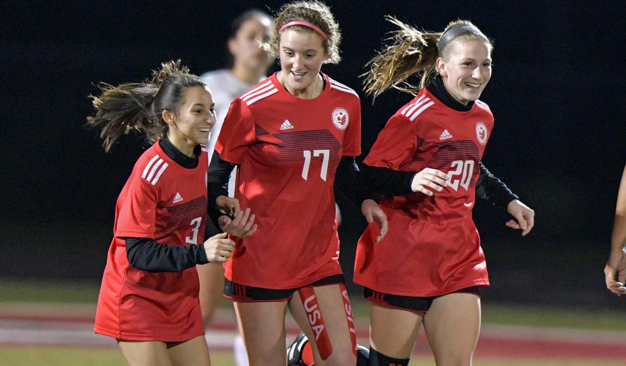 Girls soccer: 1st year coach Brittany McCloskey looks to continue ...