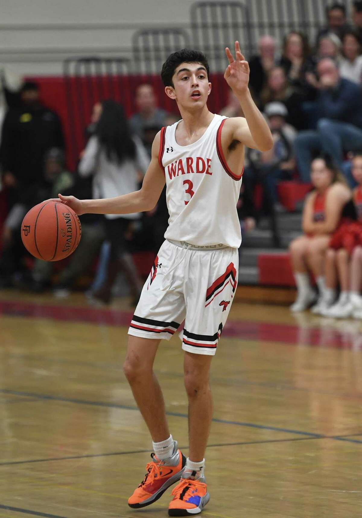 Defense dominates as Warde runs past Ludlowe