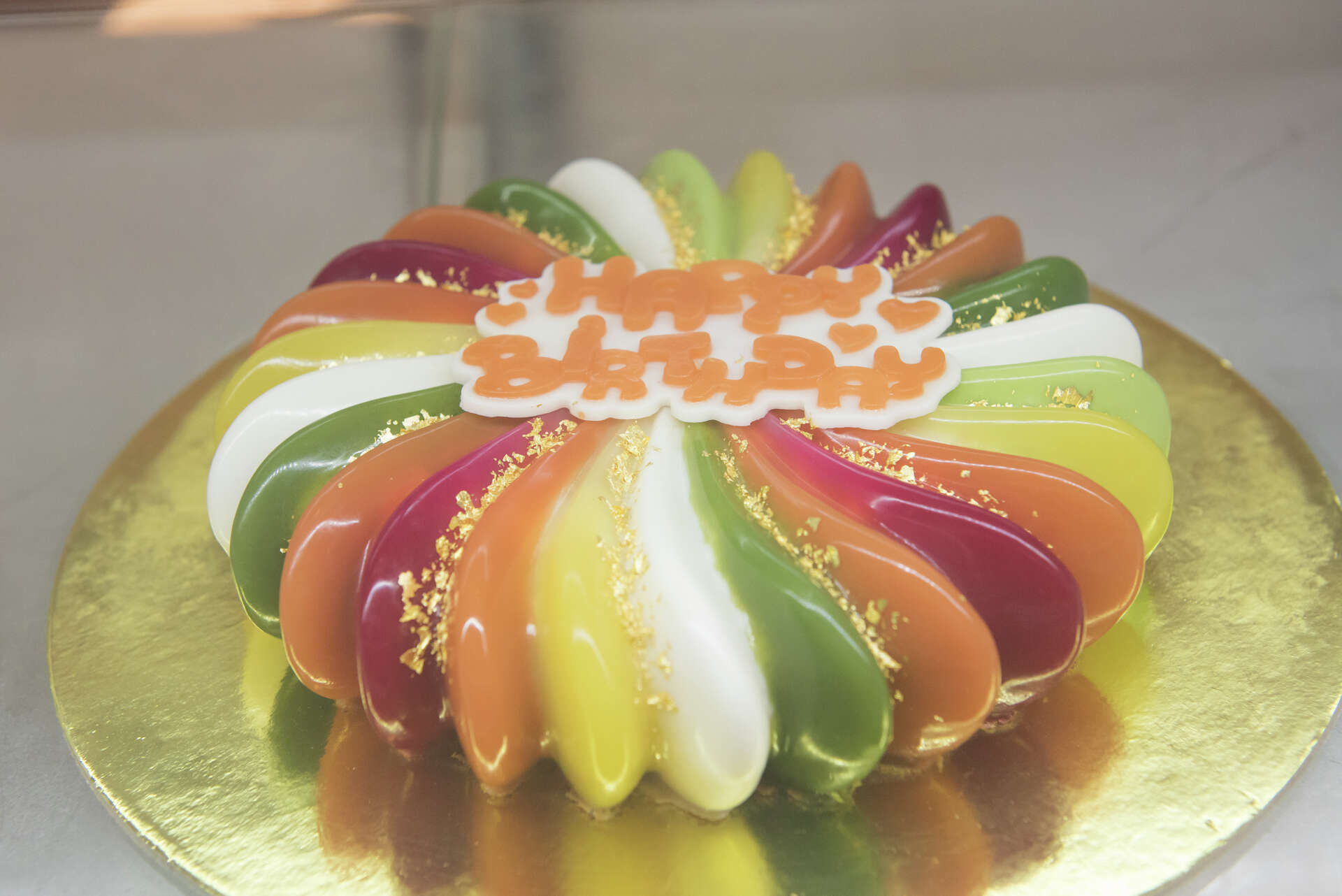 This SF bakery that makes Instagrammable dog cakes seemed ridiculous ...