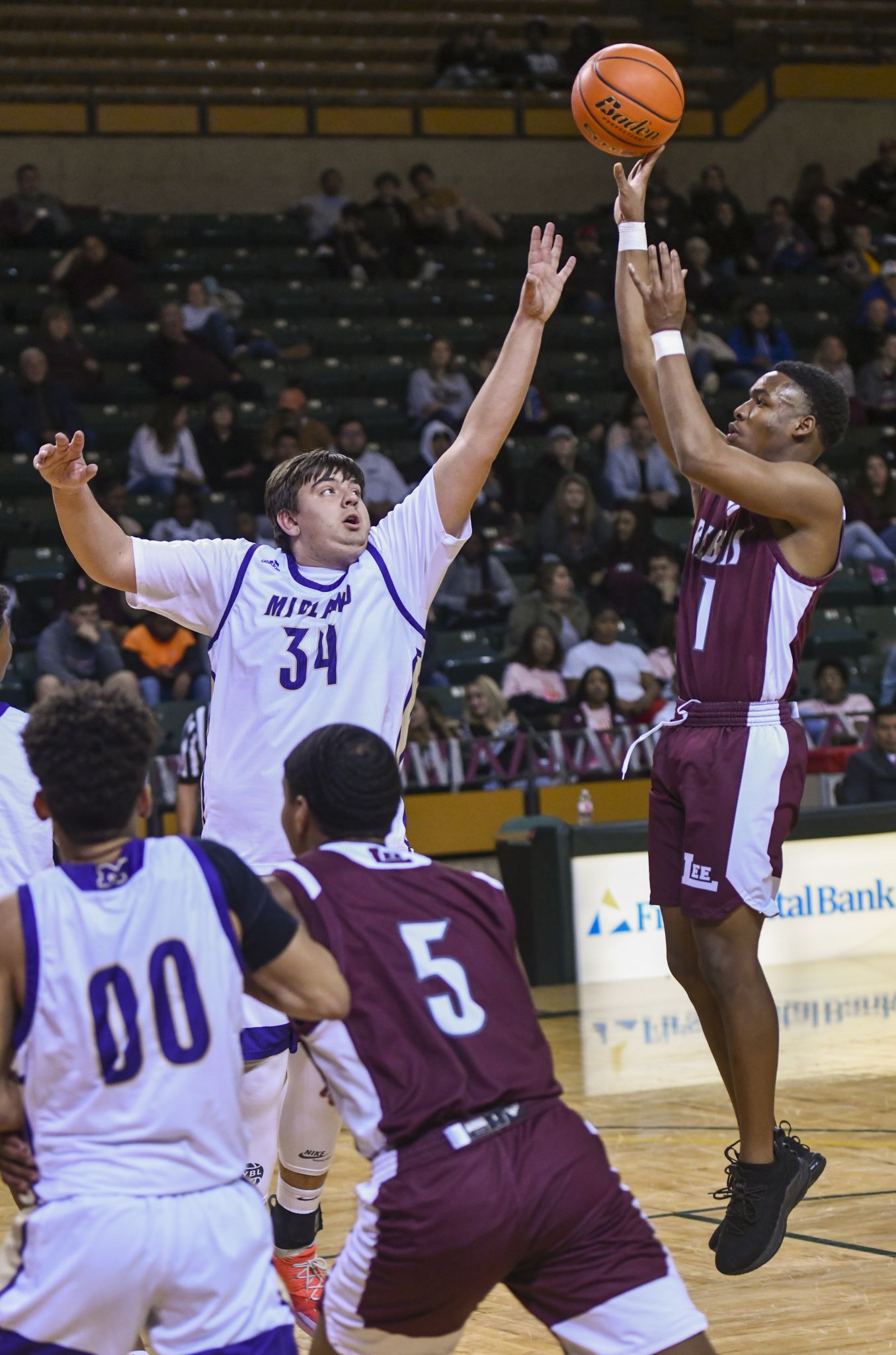 HS BOYS BASKETBALL: Canis muscles MHS past Lee, 62-56