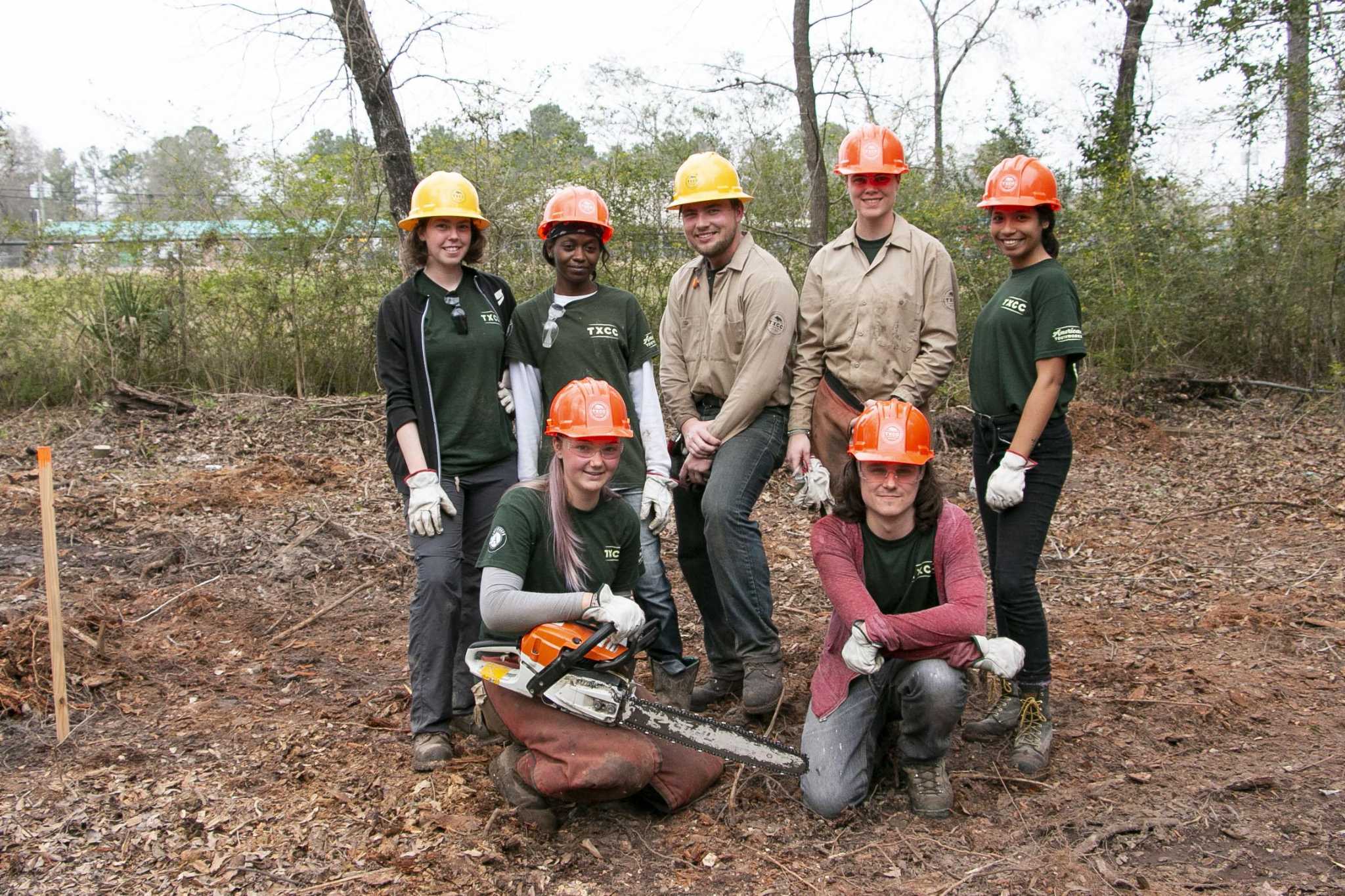 Harris County park project connects vets with nature to reduce PTSD