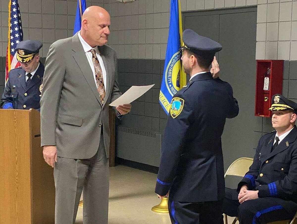 Nine East Haven police officers promoted, sworn in